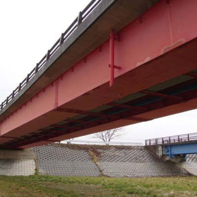 Steel Concrete Precast Segmental Box Girder Bridge Construction