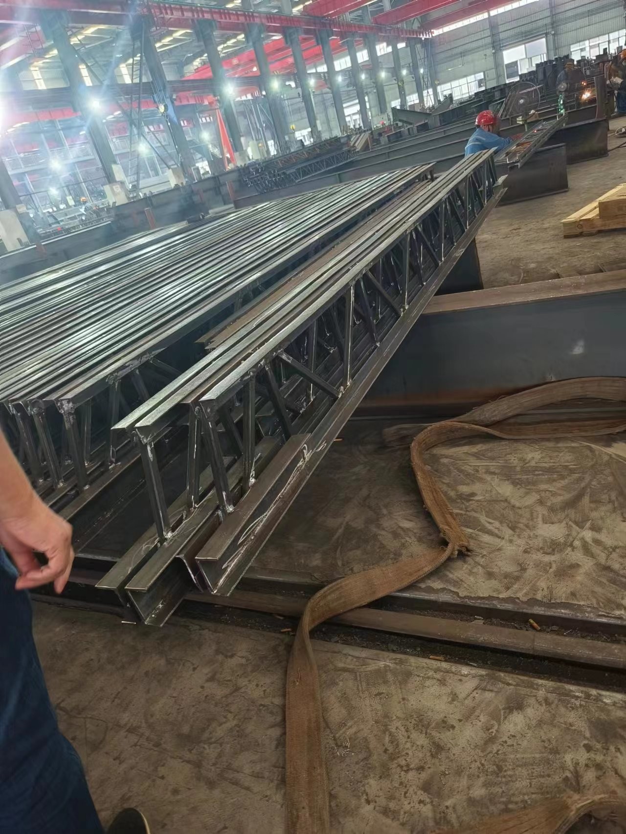 Steel Structure Building ASTM Standard Prefeb Painted Steel Floor ...